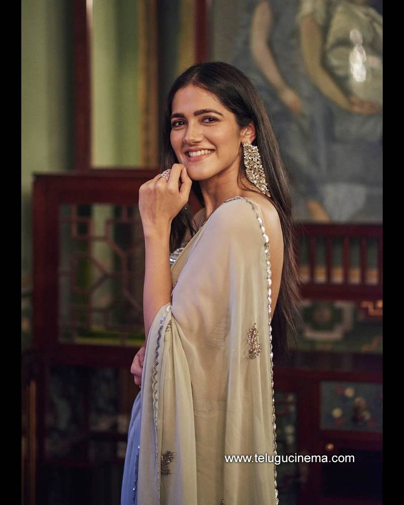 Simran Choudhary’s Saree stills | Telugu Cinema