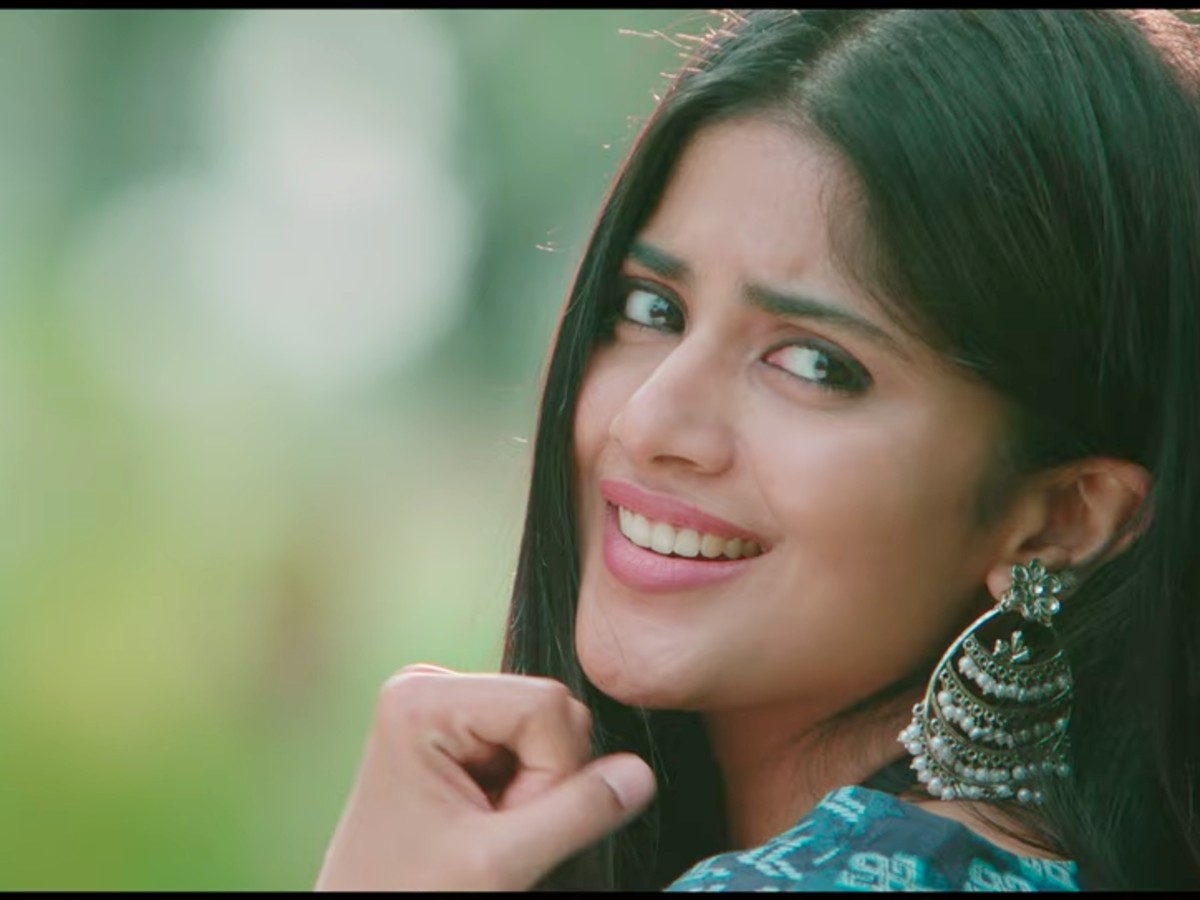 Dear Megha trailer: a triangle love! | Telugu Cinema
