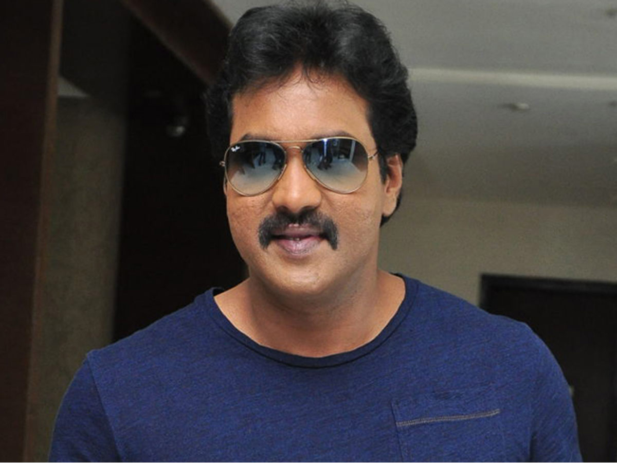 మళ్లీ హీరోగా మారబోతున్న కమెడియన్ | Telugu Cinema