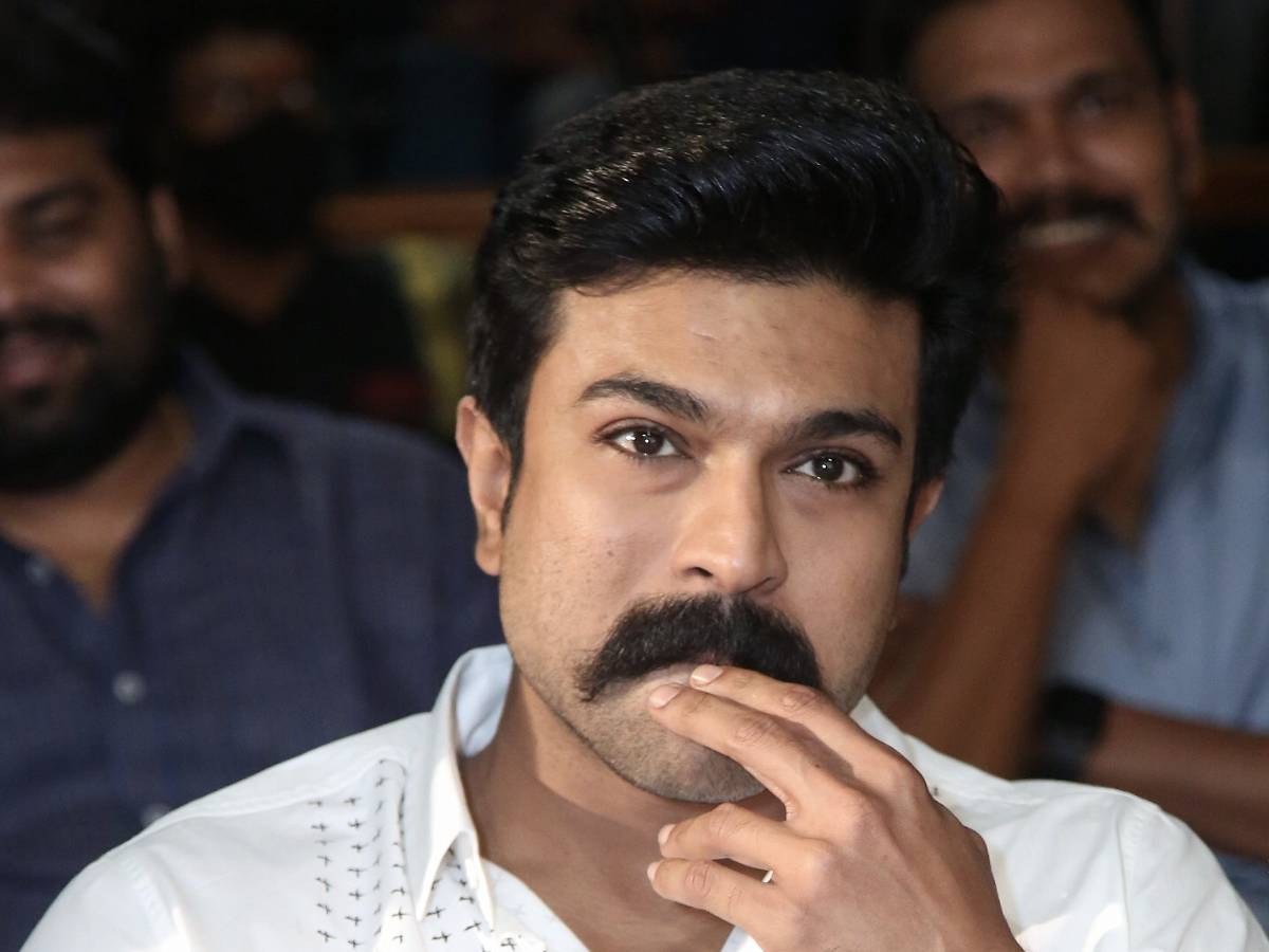 Buchi Babu approaches Ram Charan with a script