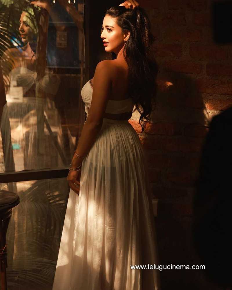 Daksha Nagarkar latest photoshoot