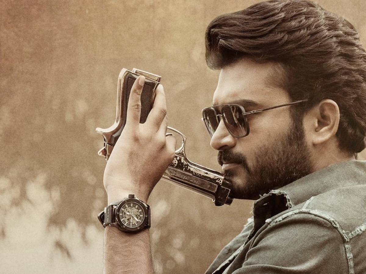 Meter trailer: Loaded with action and mass elements
