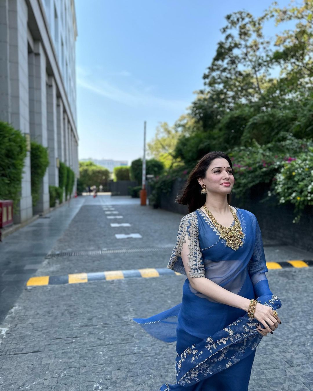 Tamannaah’s blue-ming style! | Telugu Cinema