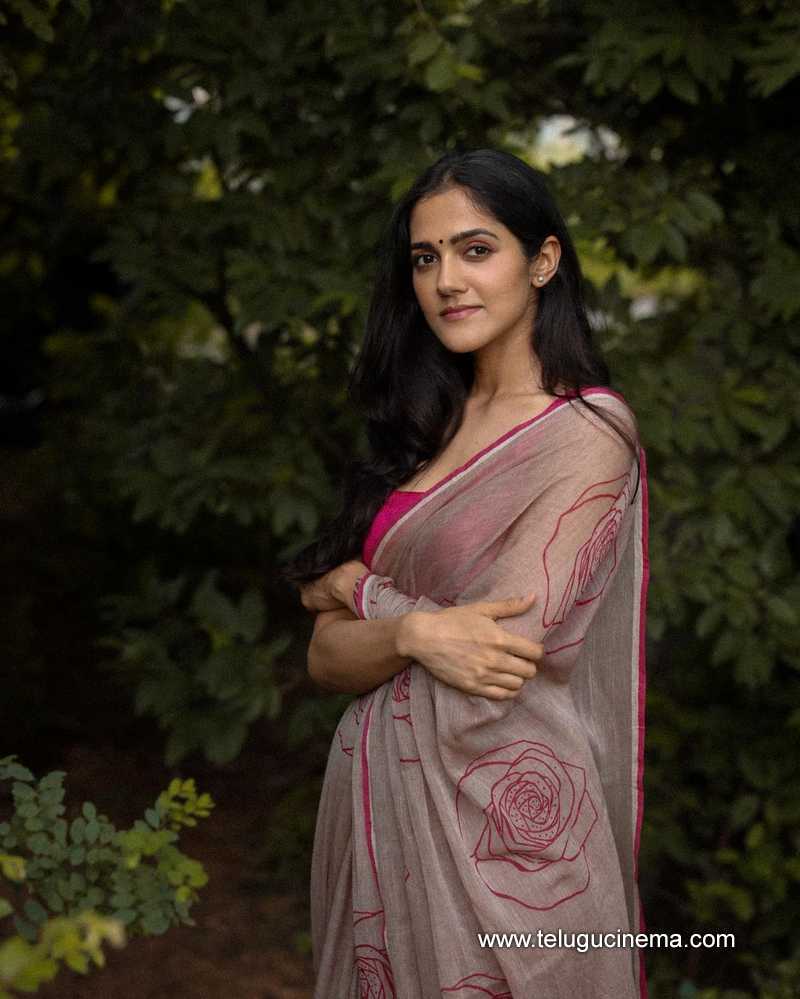 Simran Chaudhary in a cotton saree | Telugu Cinema Simran Chaudhary in a cotton saree | Telugu Cinema