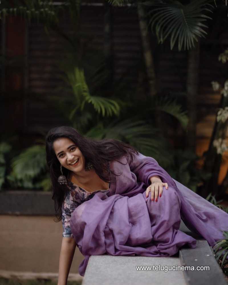 Deepthi Reddy’s Happy New Year 2024 wishes | Telugu Cinema