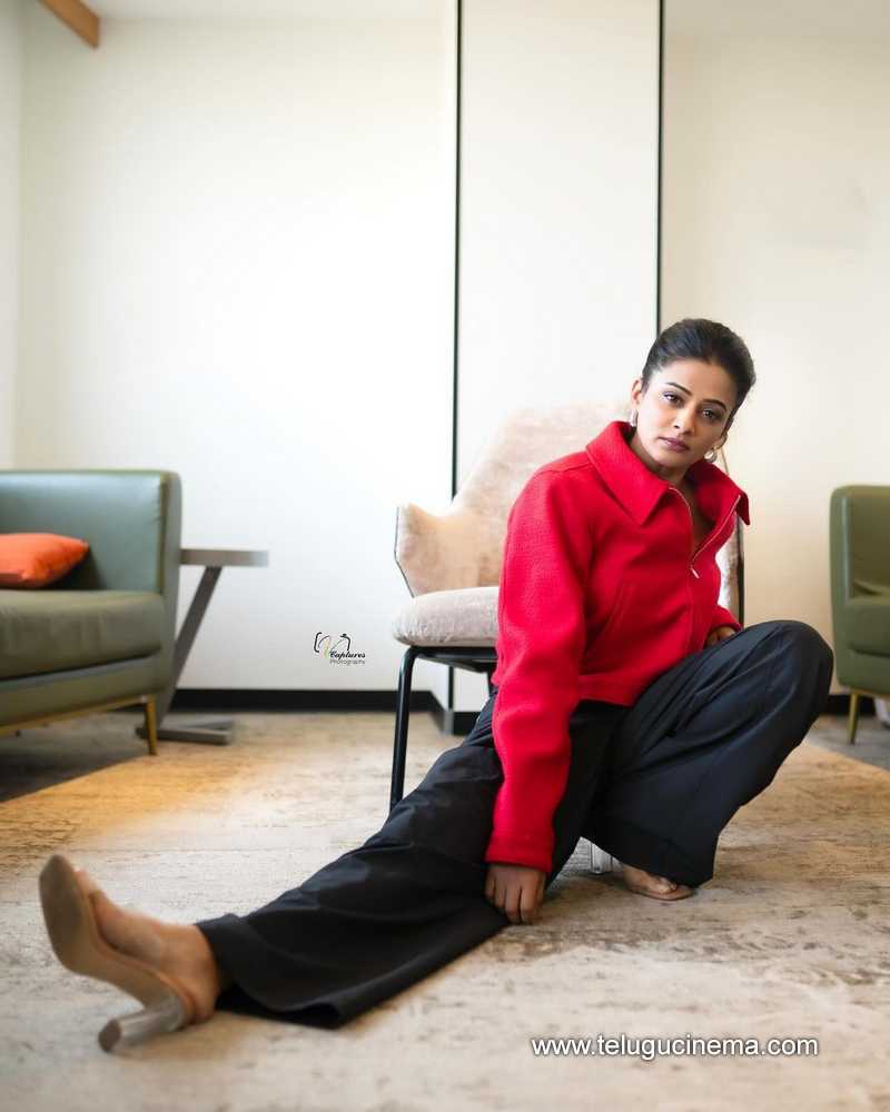 Priyamani in a red jacket | Telugu Cinema