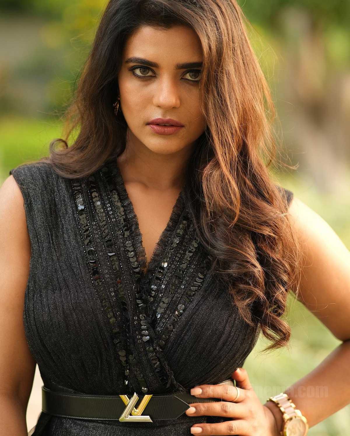 Aishwarya Rajesh’s photoshoot in the garden | Telugu Cinema