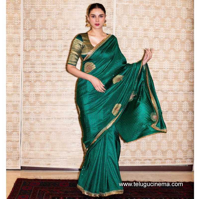 Aditi Rao loves Malle Poolu | Telugu Cinema