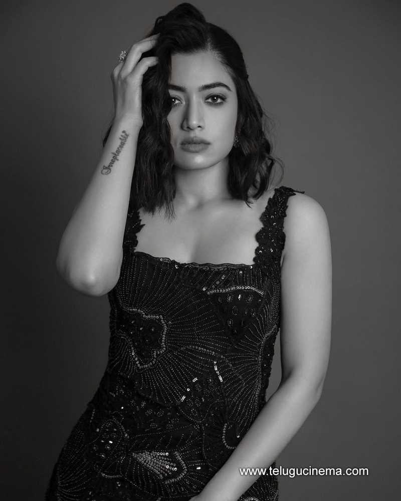 Rashmika Mandanna’s summer pose | Telugu Cinema