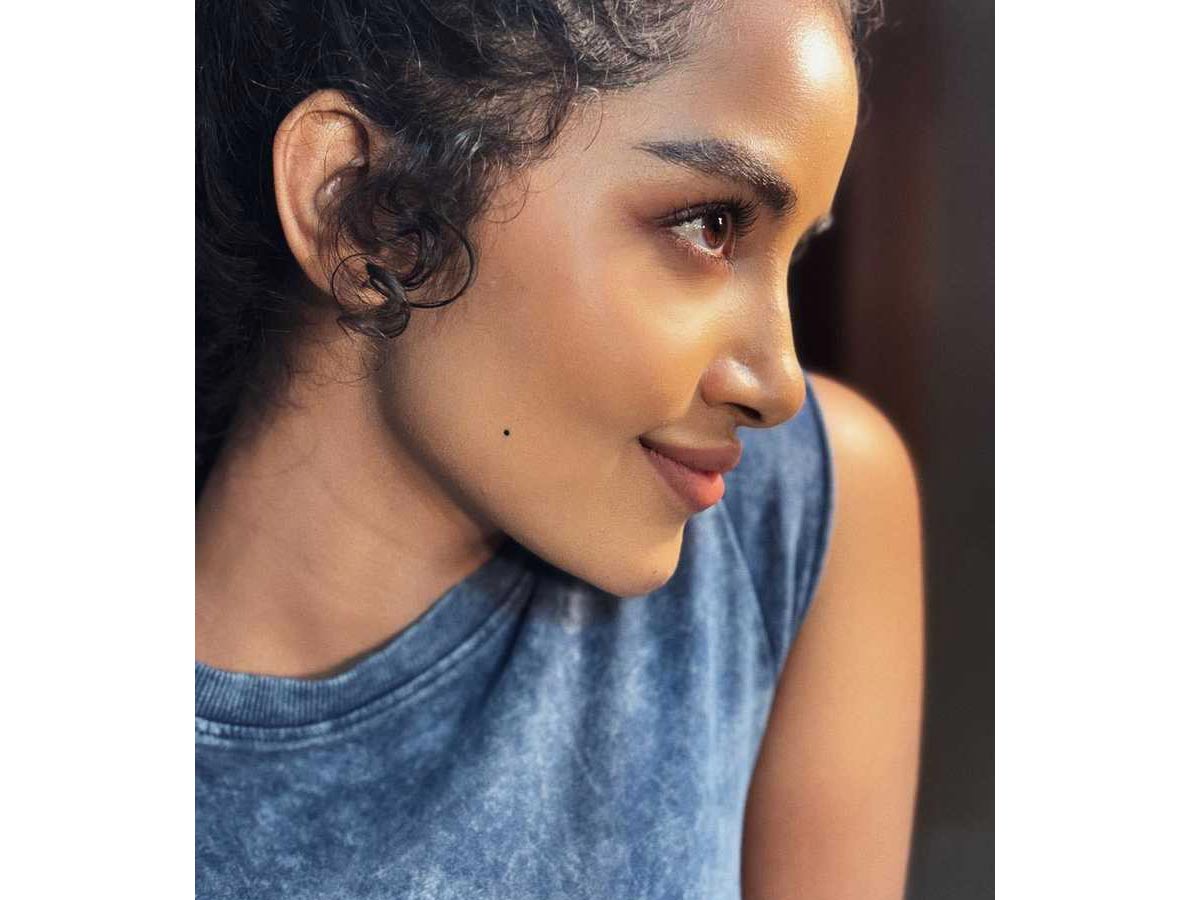 Anupama Parameswaran’s close-up pictures
