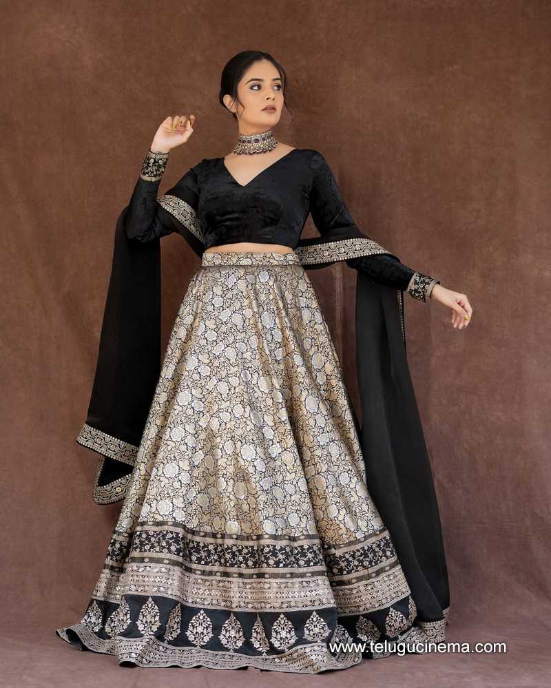 Sreemukhi in a ghagra outfit