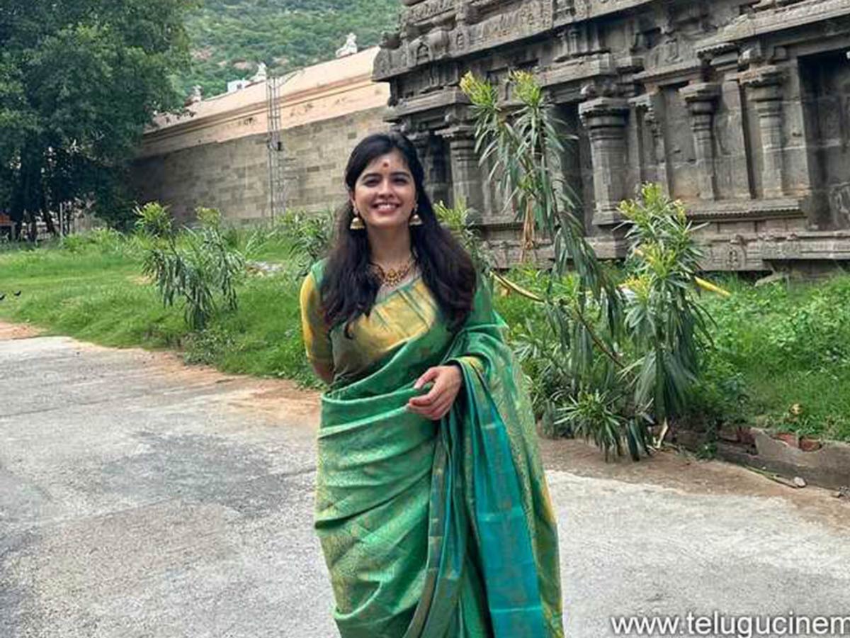 Amritha Aiyer’s Ganesh Chaurthi wishes