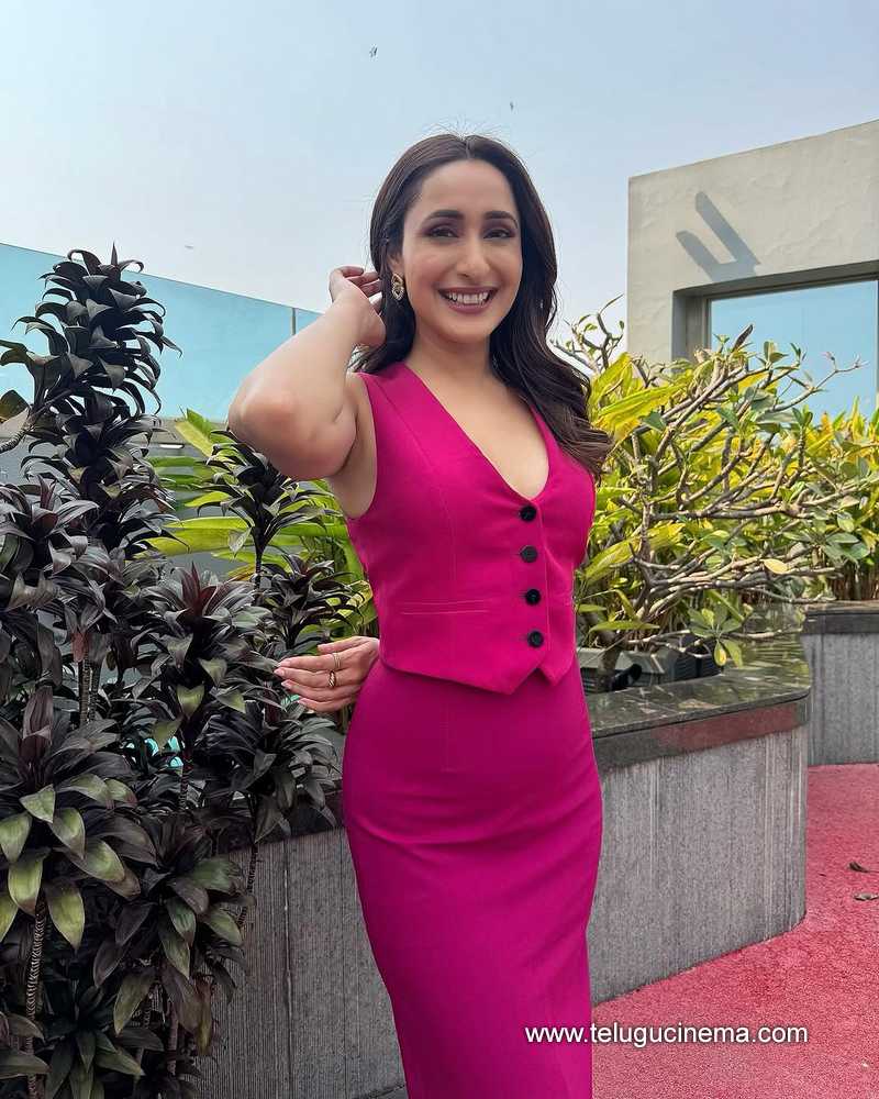 Pragya’s bold pink vibe