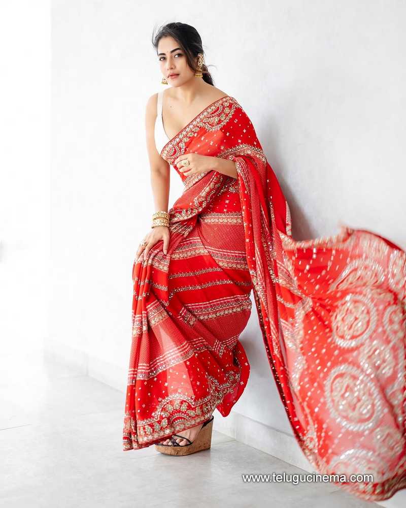 Sampada in her Red Saree