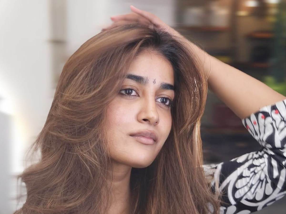 Actress Dimple Hayathi lands in another controversy | Telugu Cinema