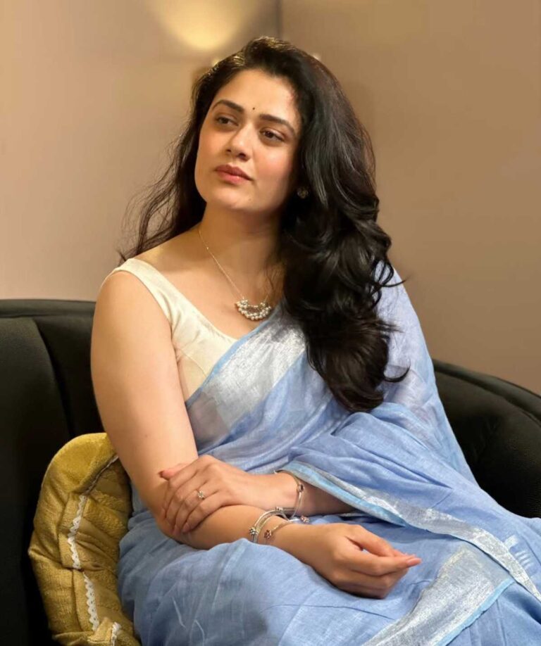 Girija Oak Godbole turns overnight internet sensation