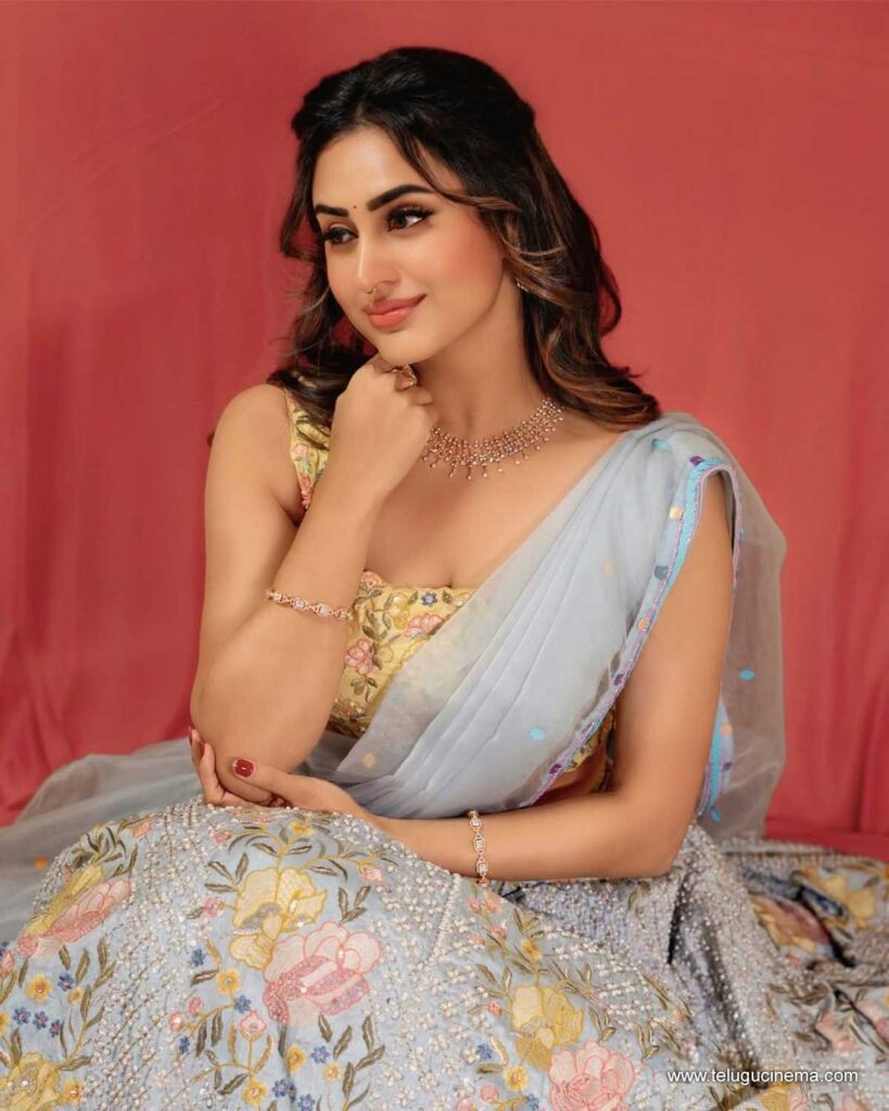 Shambhala fame Archana Iyer stills - Telugu Cinema | News, Reviews ...