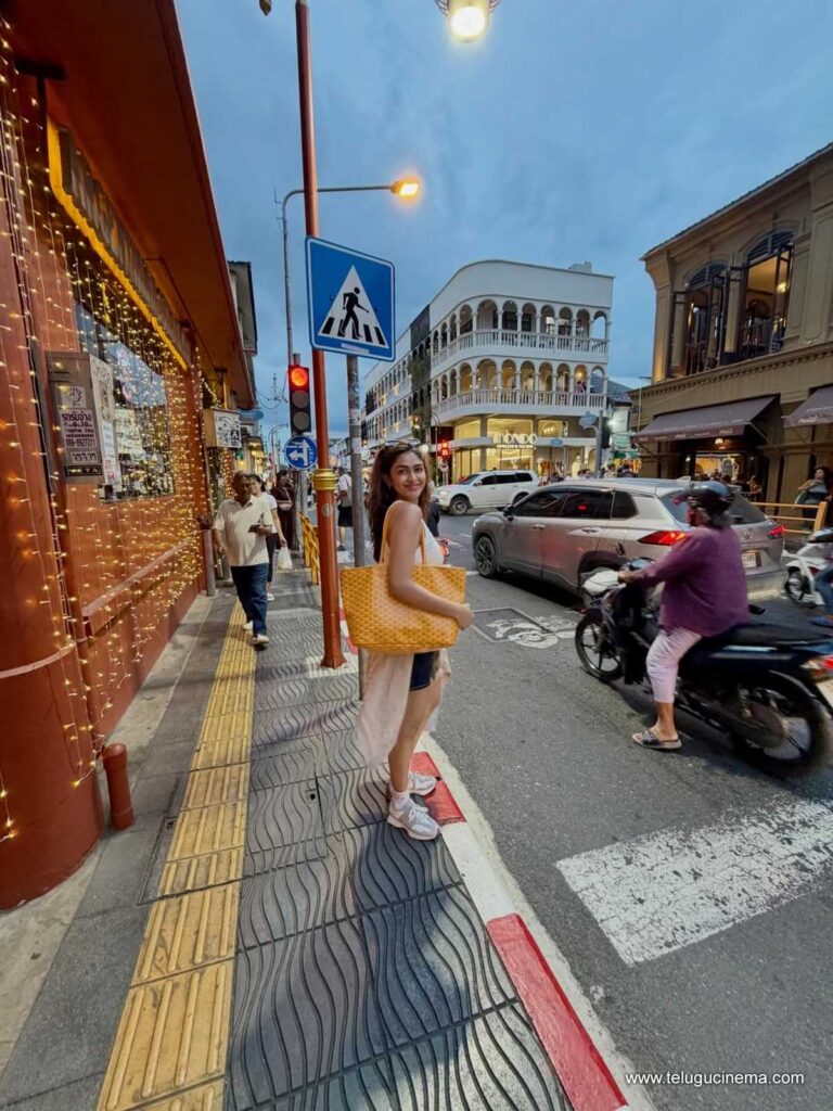 Mrunal Thakur on a Thailand 2025 vacation - Telugu Cinema | News ...