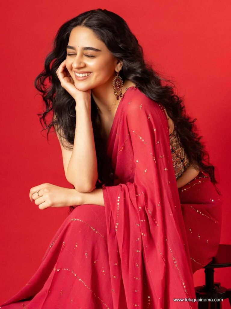 Imanvi begins 2026 on a happy note - Telugu Cinema | News, Reviews ...